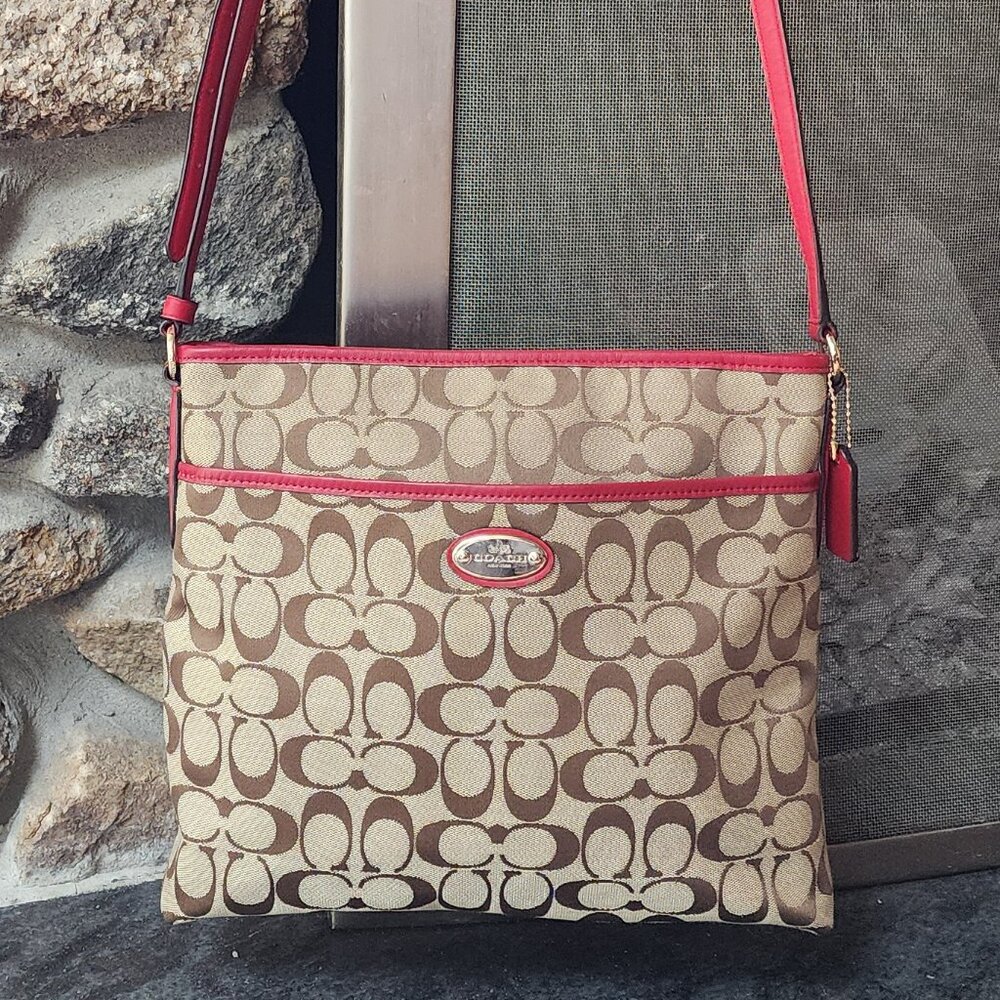 Coach F36378 Signature Classic Red Leather/Khaki Jacq… - Gem